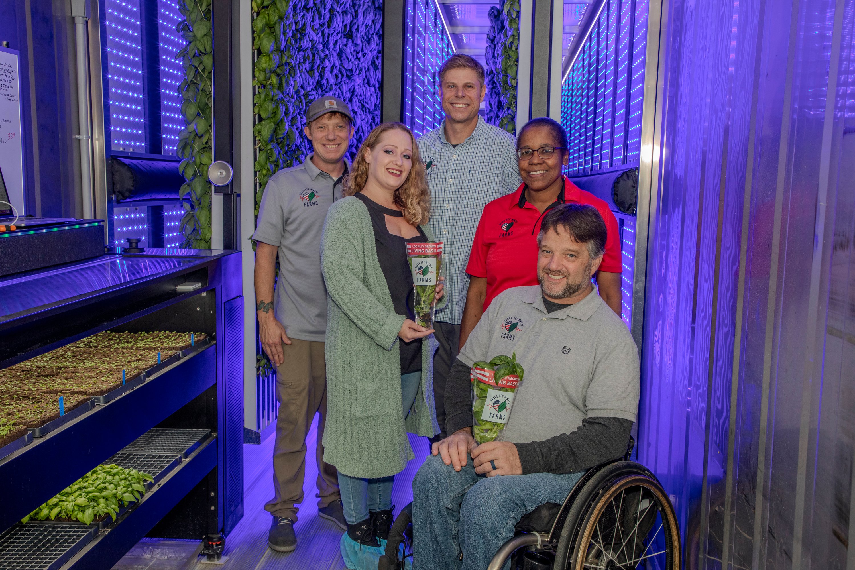 Start container farming - Freight Farms